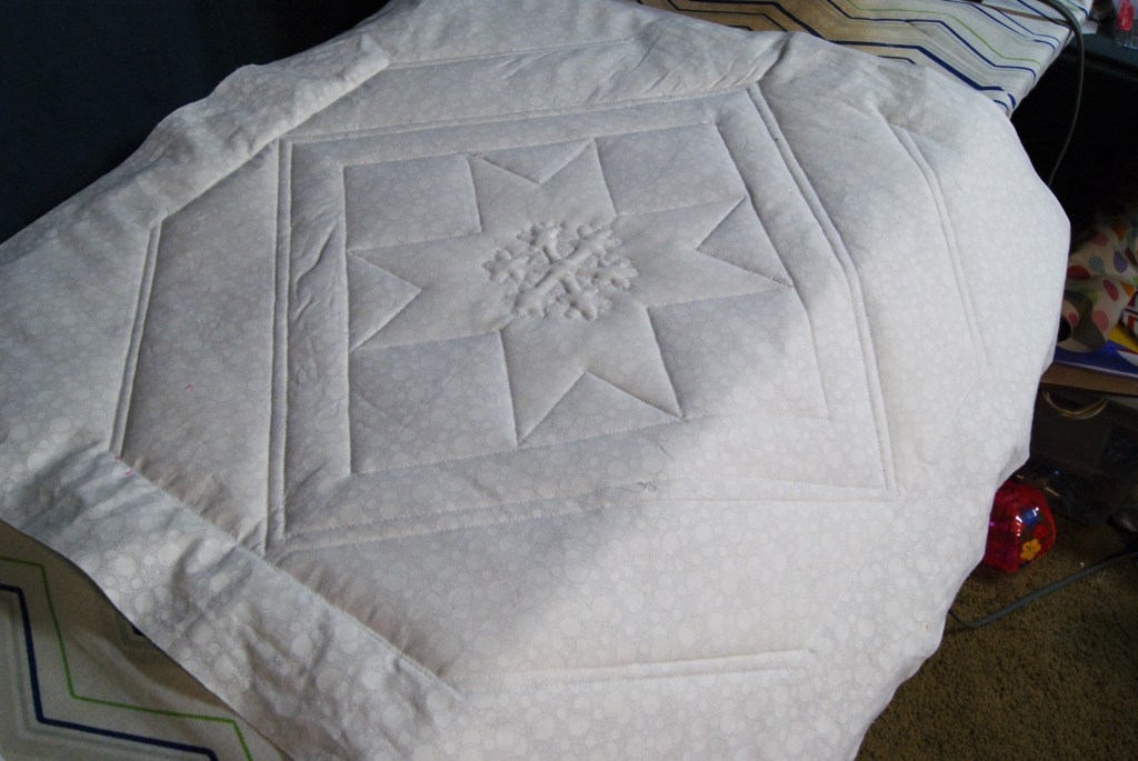 Tutorial: Trapunto Quilting – That Crafty Cara