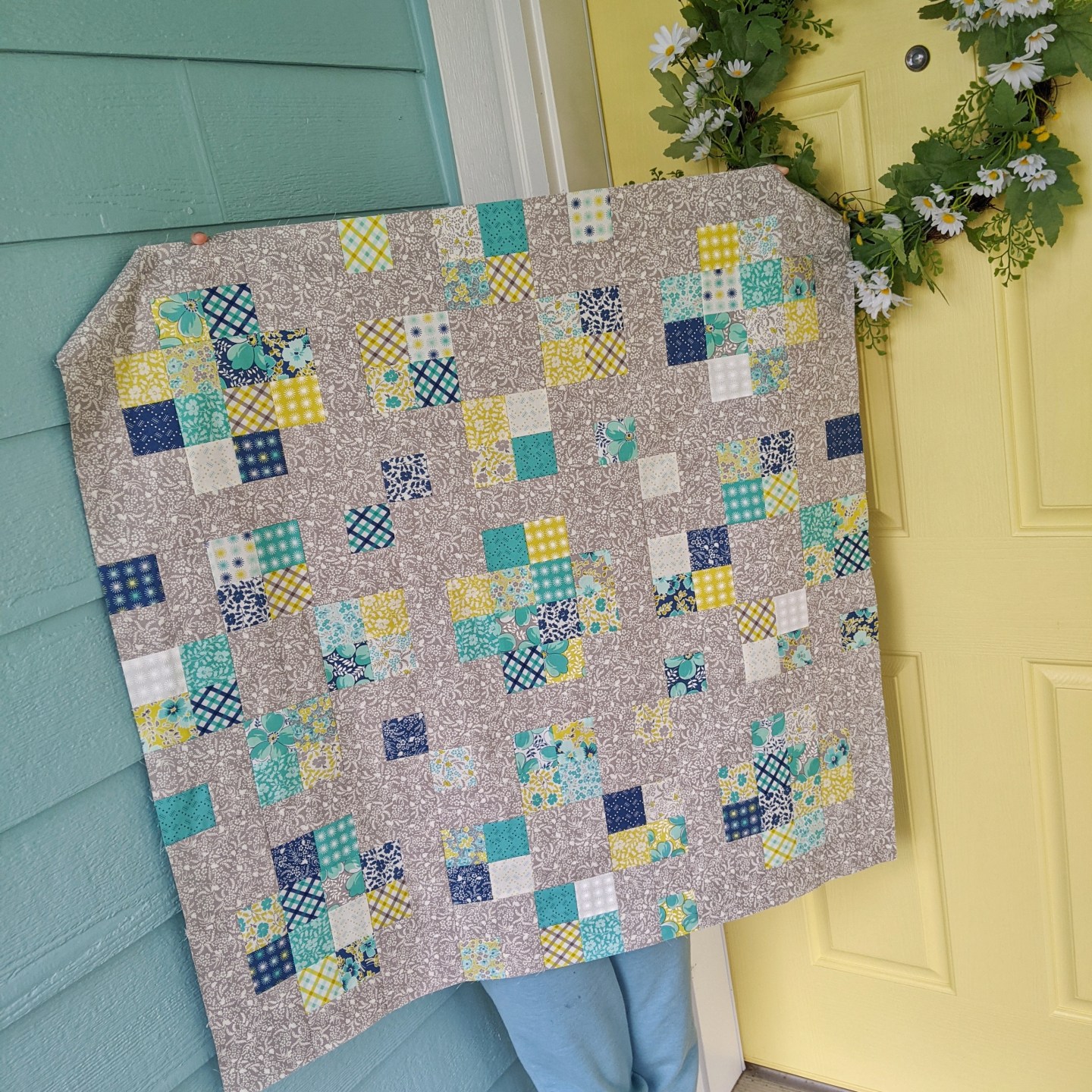 Mini Charm Chiffon Quilt – That Crafty Cara
